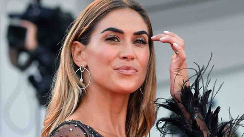 Vợ cầu thủ đẹp nhất thế giới: Những nàng WAG nóng bỏng - Cakhia TV